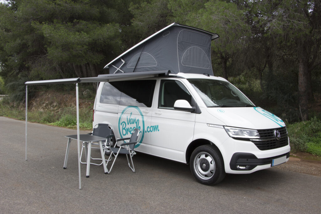 Van aménagé d'occasion, forugon et camping-car : nos offres - Vanbreak